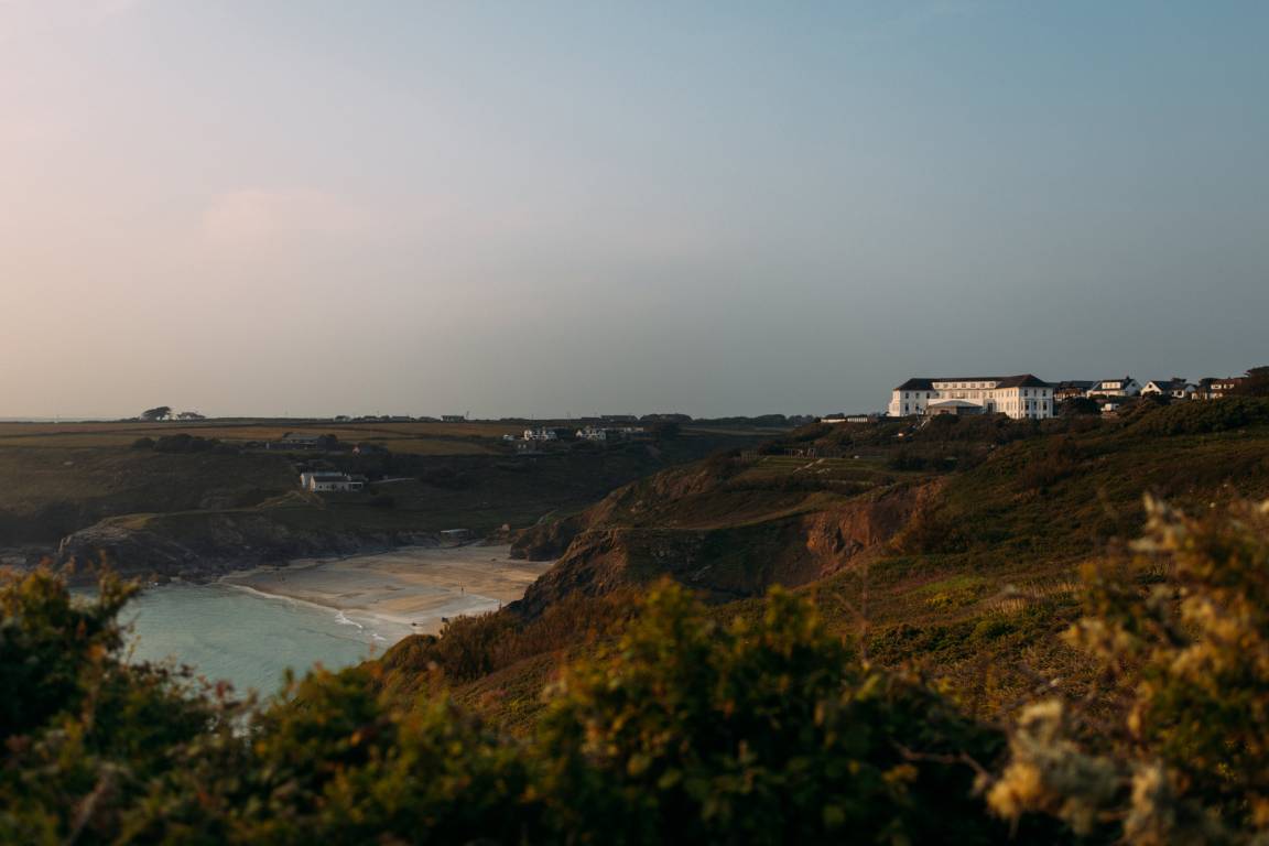Cottage ∙ 3 Bedrooms ∙ 6 Guests - Poldhu Cove
