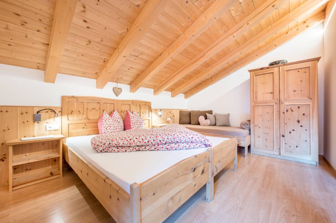 42 M² Ferienwohnung ∙ 1 Schlafzimmer ∙ 4 Gäste - Terenten