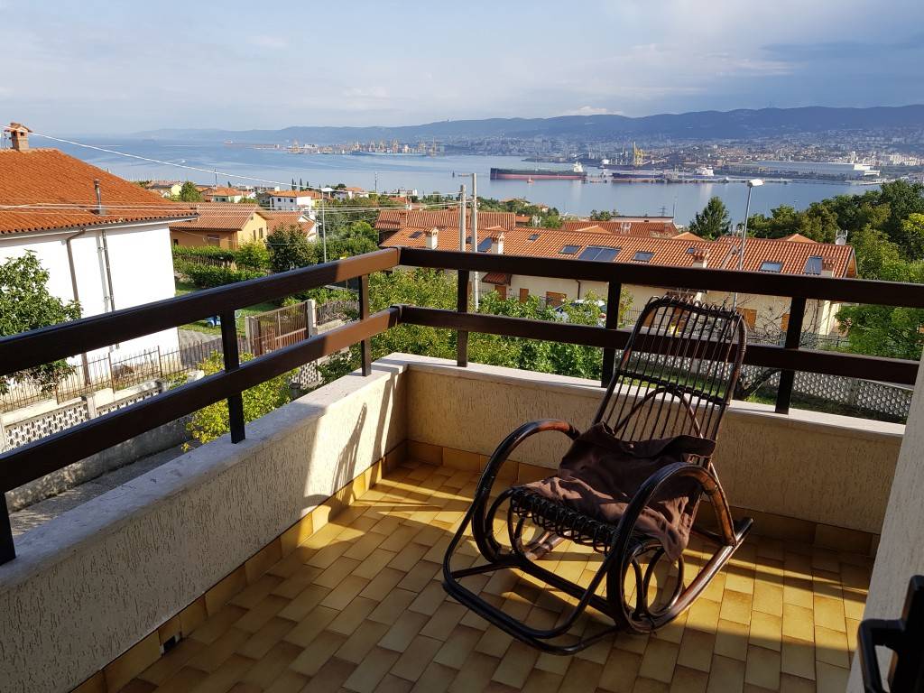 100 M² Apartment ∙ 2 Bedrooms ∙ 5 Guests - Koper