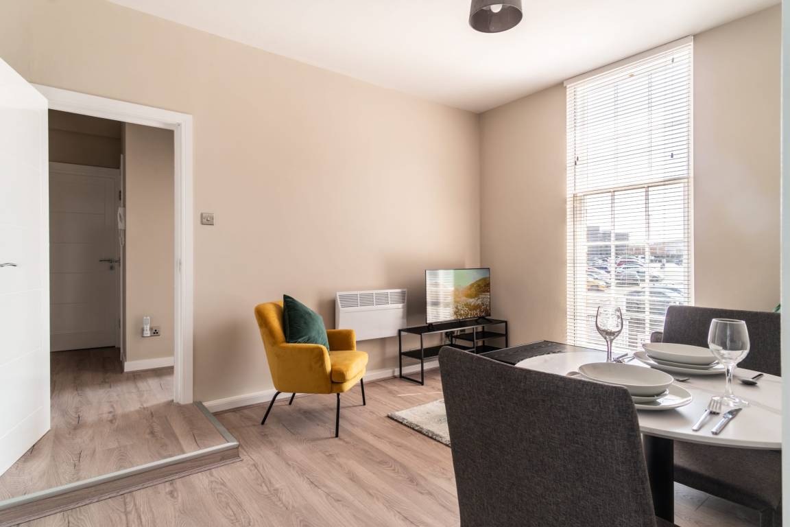 46 M² Apartament ∙ 1 Sypialnia ∙ 2 Gości - Liverpool