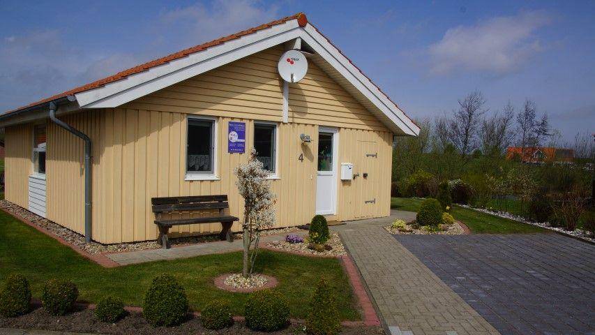 68 M² Ferienhaus ∙ 2 Schlafzimmer ∙ 4 Gäste - Otterndorf