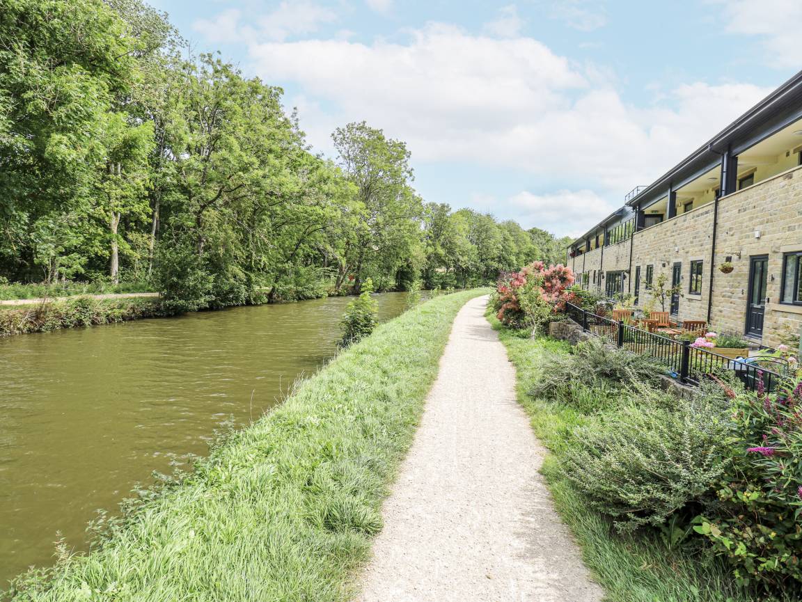 Cottage ∙ 2 Bedrooms ∙ 4 Guests - Skipton