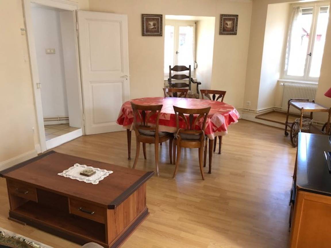 70 M² Ferienwohnung ∙ 2 Schlafzimmer ∙ 2 Gäste - Strassburg
