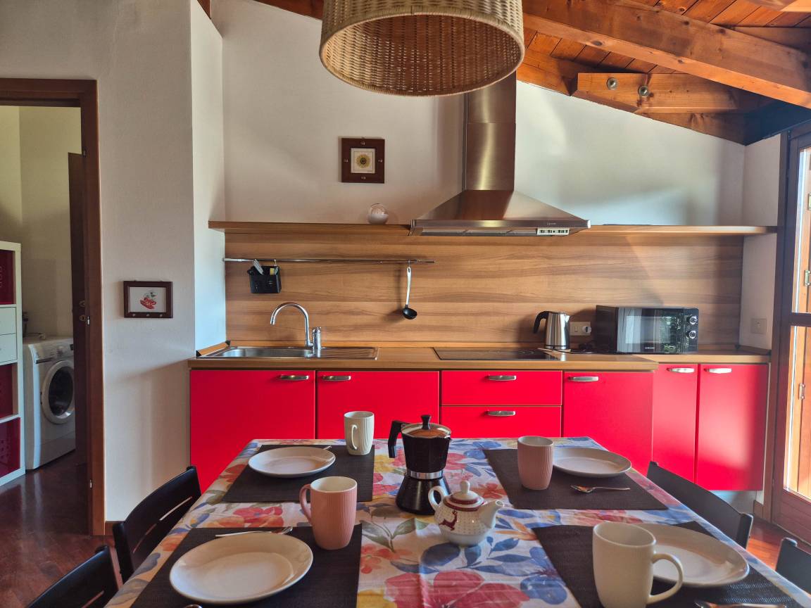 70 M² Appartement ∙ 2 Slaapkamers ∙ 4 Gasten - Bréscia