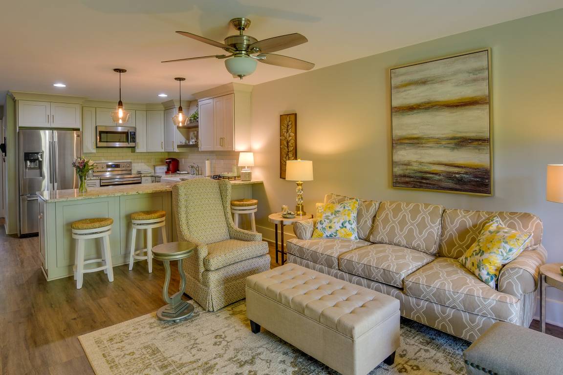 93 M² Apartment ∙ 2 Bedrooms ∙ 4 Guests - Lake Hartwell