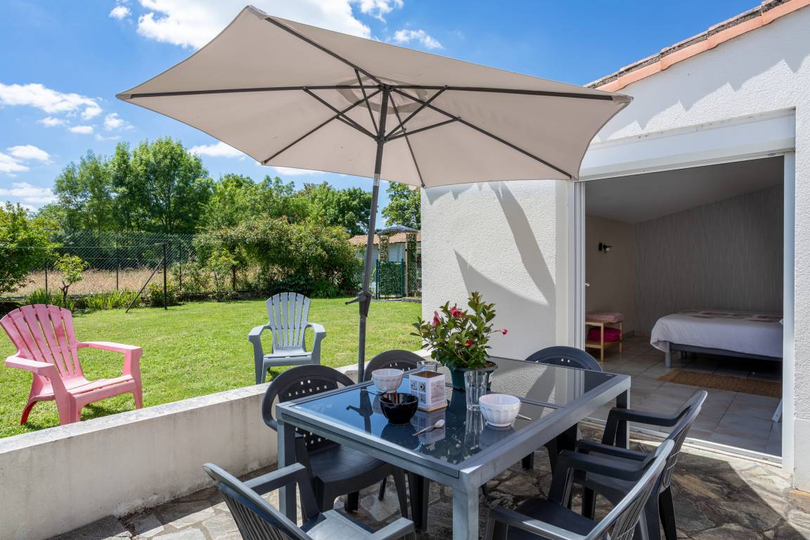 65 M² Hus ∙ 3 Sovrum ∙ 6 Gäster - Nantes