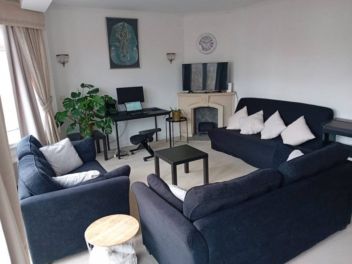 98 M² Appartement ∙ 2 Chambres ∙ 5 Personnes - Anderlecht
