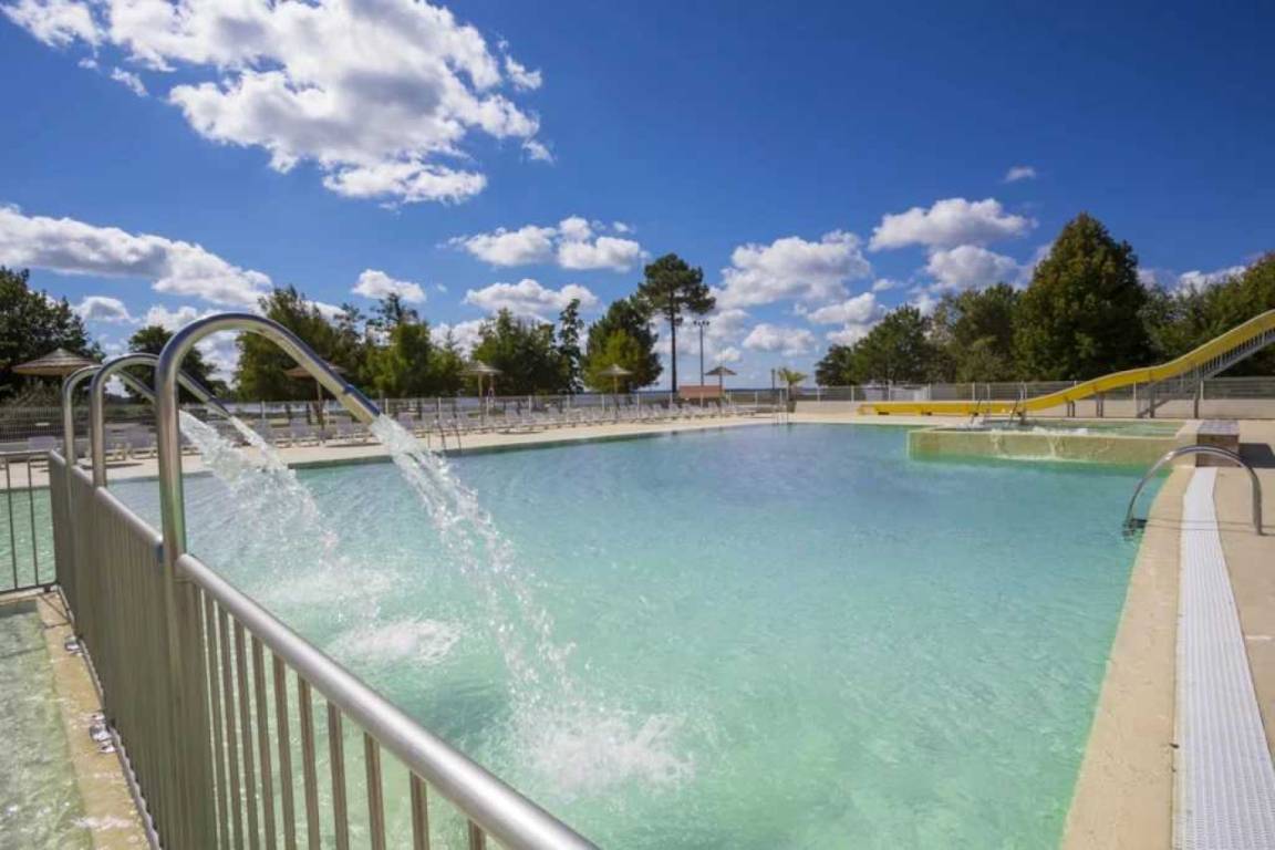 36 M² Camping ∙ 3 Chambres ∙ 8 Personnes - Sainte-Eulalie-en-Born