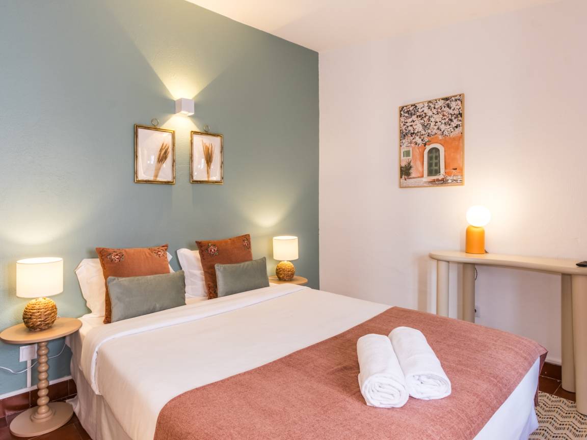 12 M² Pousada (B&b) ∙ 1 Quarto ∙ 2 Hóspedes - Caldas da Rainha