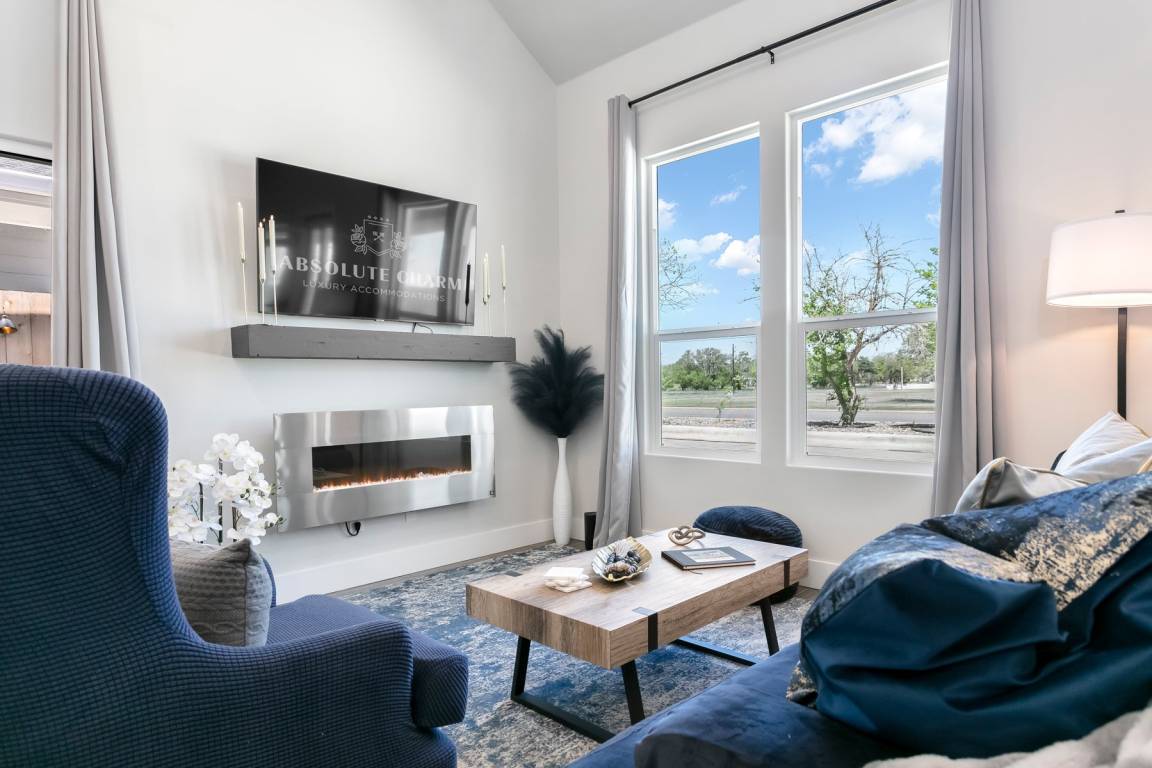Condo ∙ 1 Bedroom ∙ 4 Guests - Fredericksburg, TX