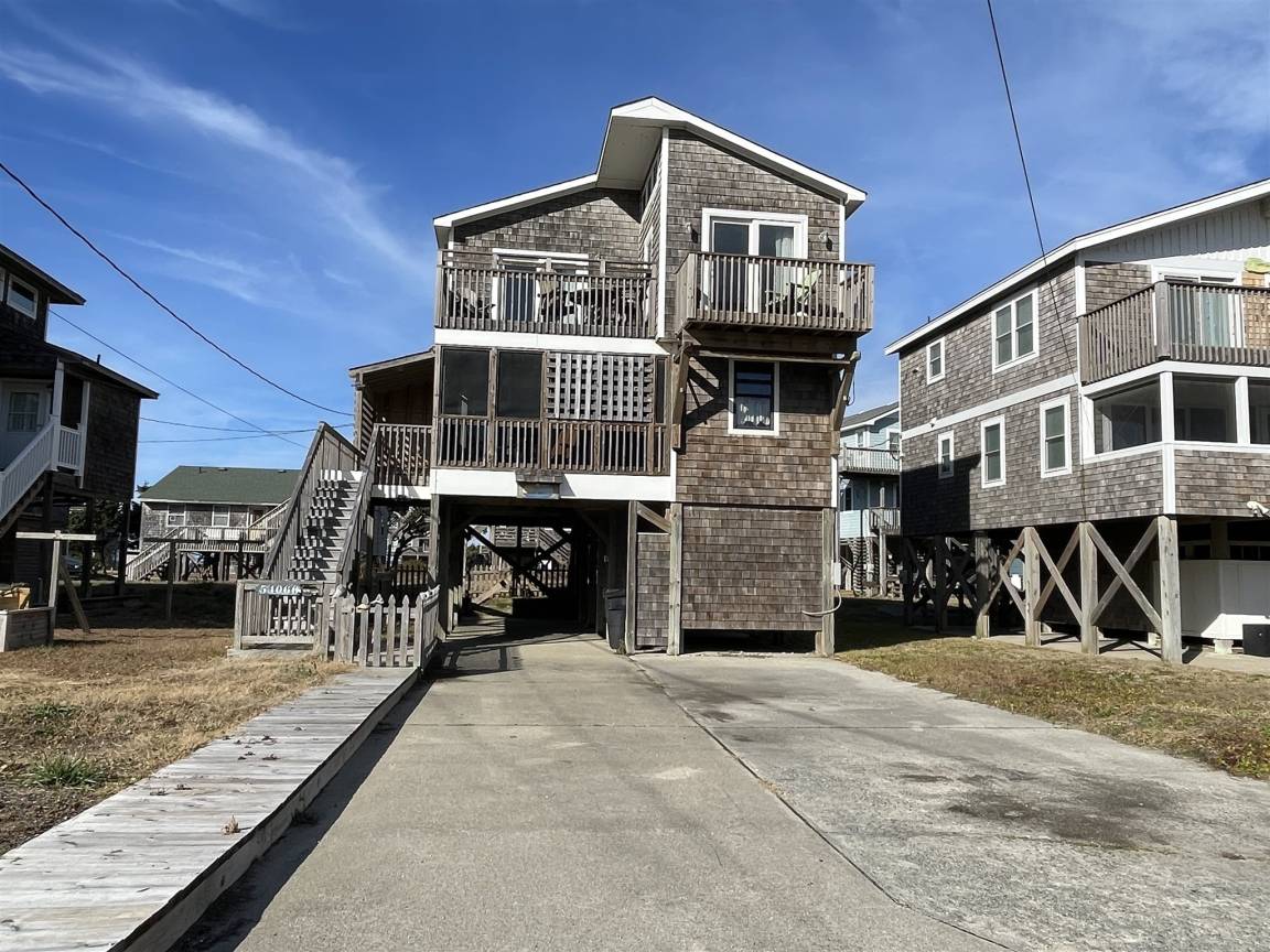 Cottage ∙ 3 Bedrooms ∙ 8 Guests - Frisco, NC