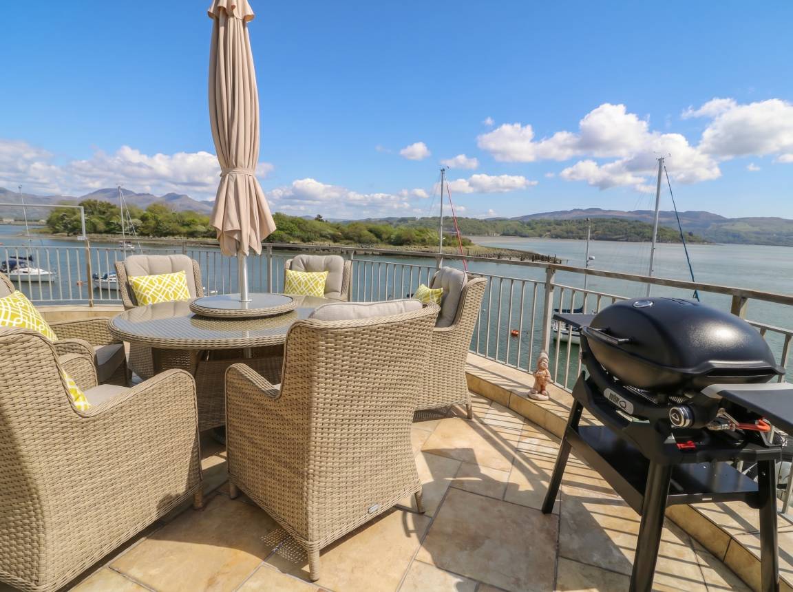Cottage ∙ 3 Bedrooms ∙ 6 Guests - Borth Y Gest