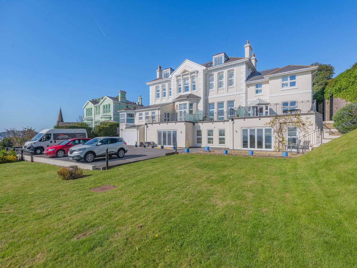 Cottage ∙ 2 Bedrooms ∙ 4 Guests - Brixham