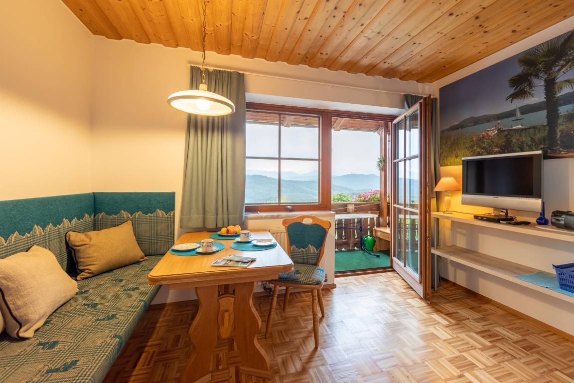 38 M² Ferienwohnung ∙ 1 Schlafzimmer ∙ 2 Gäste - Wörthersee