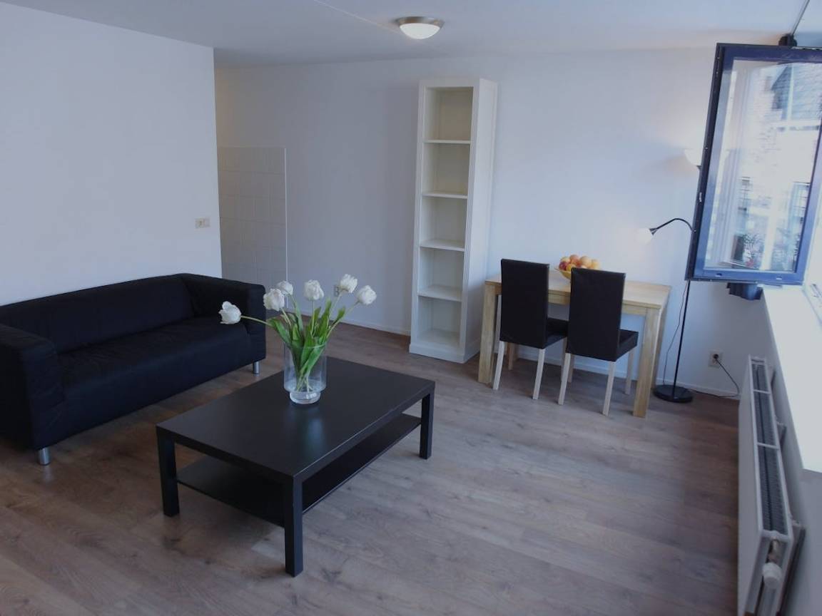 42 M² Apartment ∙ 1 Bedroom ∙ 1 Guest - Rotterdam