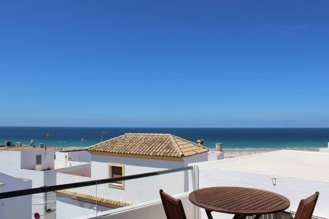 100 M² Ferienhaus ∙ 3 Schlafzimmer ∙ 4 Gäste - Conil de la Frontera