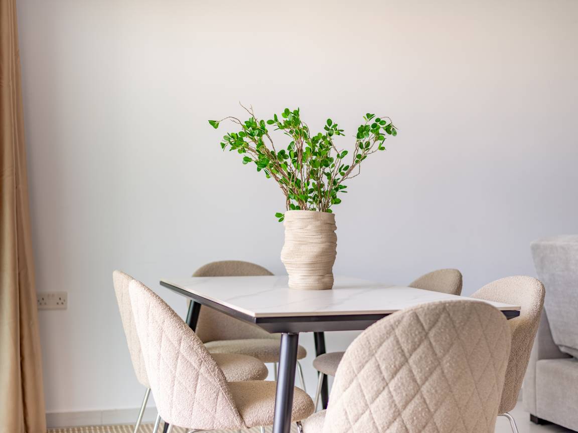 64 M² Apartamento ∙ 3 Habitaciones ∙ 6 Huéspedes - Limasol
