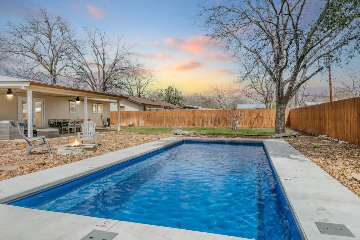 Huis ∙ 3 Slaapkamers ∙ 8 Gasten - Fredericksburg, TX