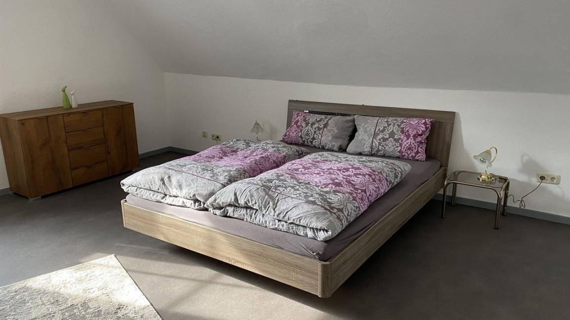65 M² Appartement ∙ 1 Slaapkamer ∙ 2 Gasten - Trier