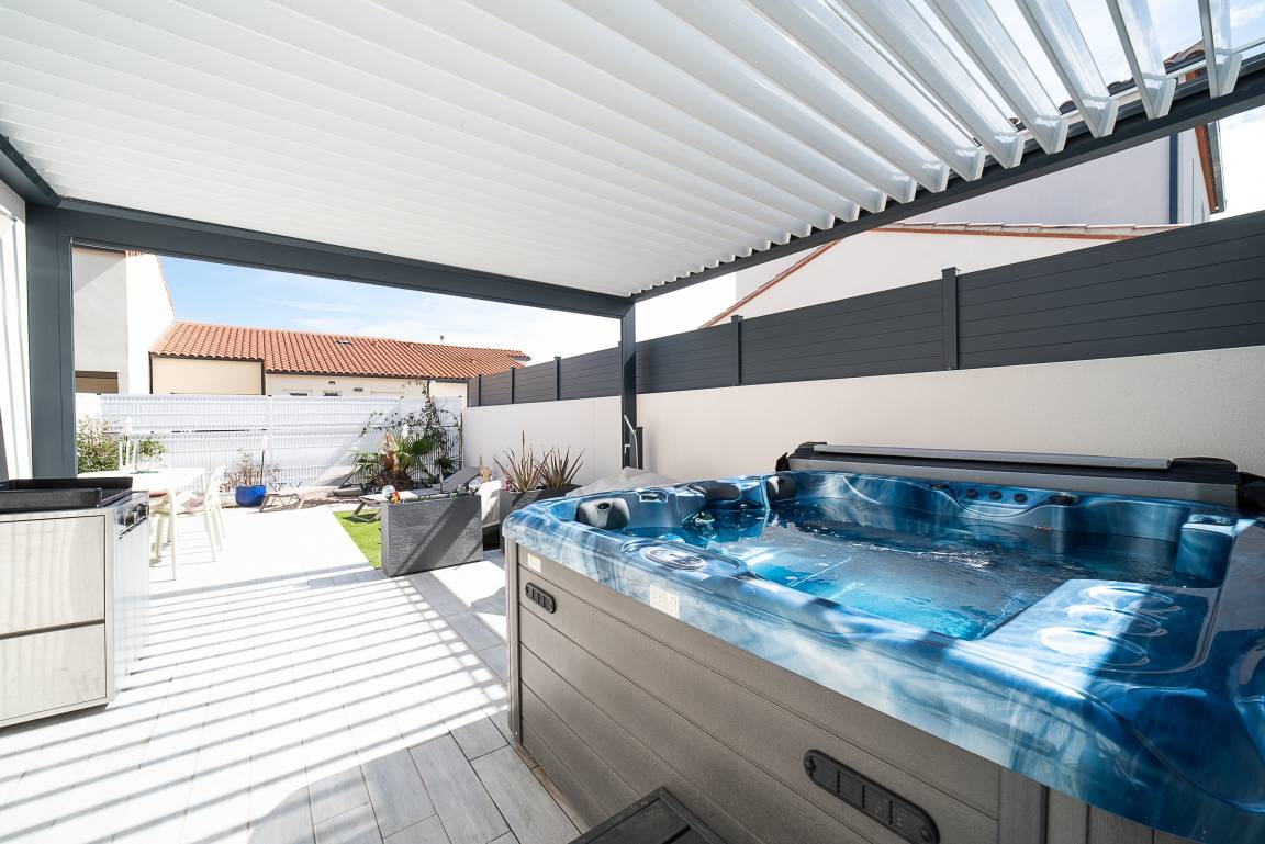 90 M² Ferienhaus ∙ 2 Schlafzimmer ∙ 4 Gäste - Perpignan
