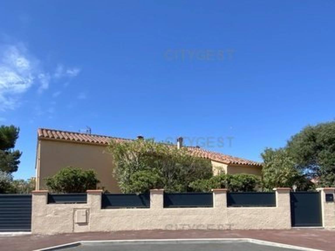 200 M² Villa ∙ 5 Chambres ∙ 10 Personnes - Le Barcarès