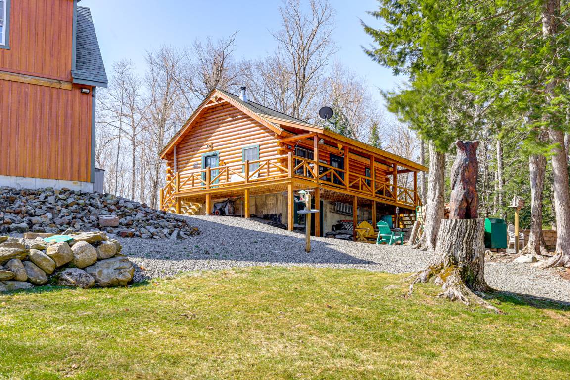 167 M² House ∙ 3 Bedrooms ∙ 11 Guests - Carmel, ME