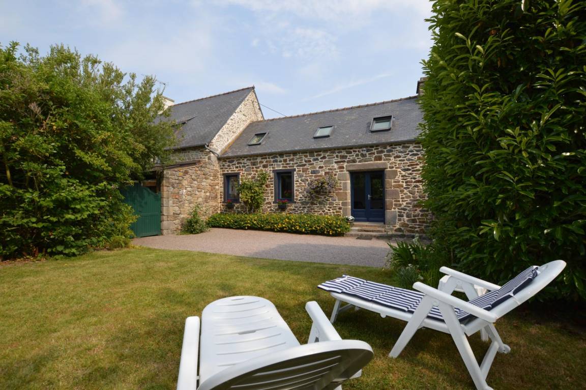 80 M² Gîte ∙ 2 Chambres ∙ 5 Personnes - Saint-Coulomb