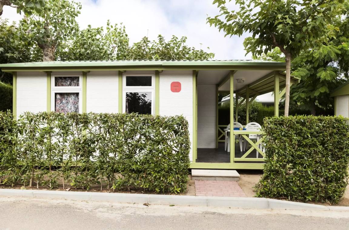 32 M² Mobilheim ∙ 2 Schlafzimmer ∙ 5 Gäste - Montbrió del Camp
