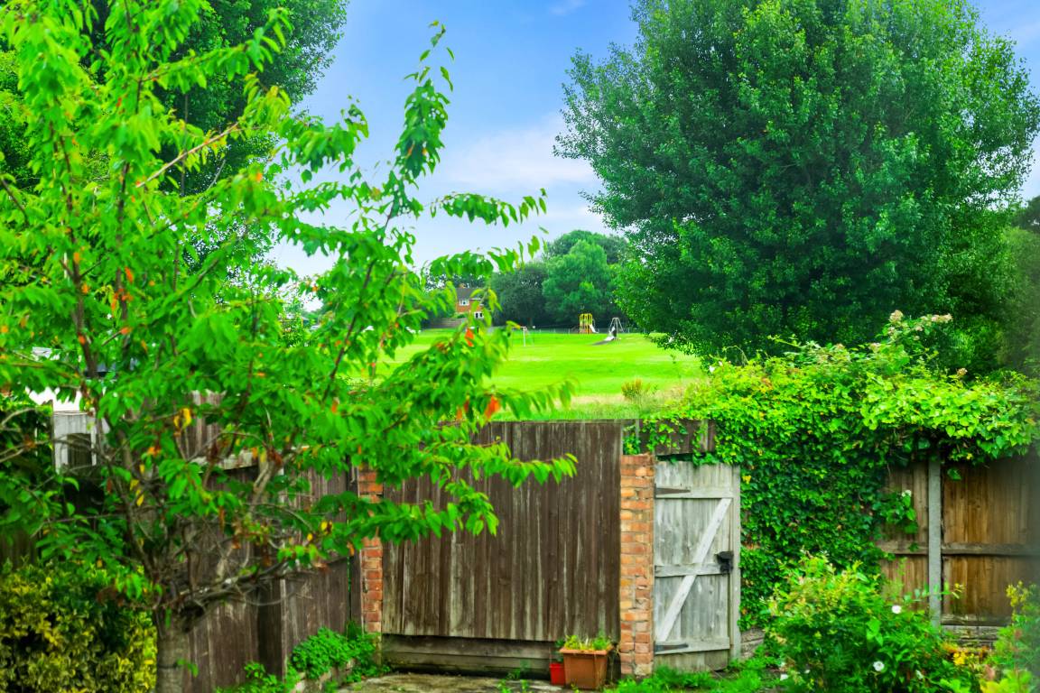 90 M² House ∙ 4 Bedrooms ∙ 7 Guests - Birmingham