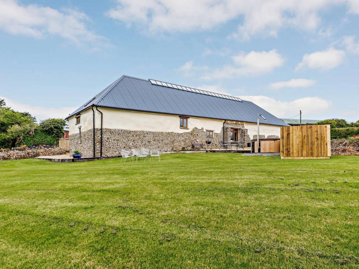 Casa Rural ∙ 6 Habitaciones ∙ 12 Huéspedes - Devon