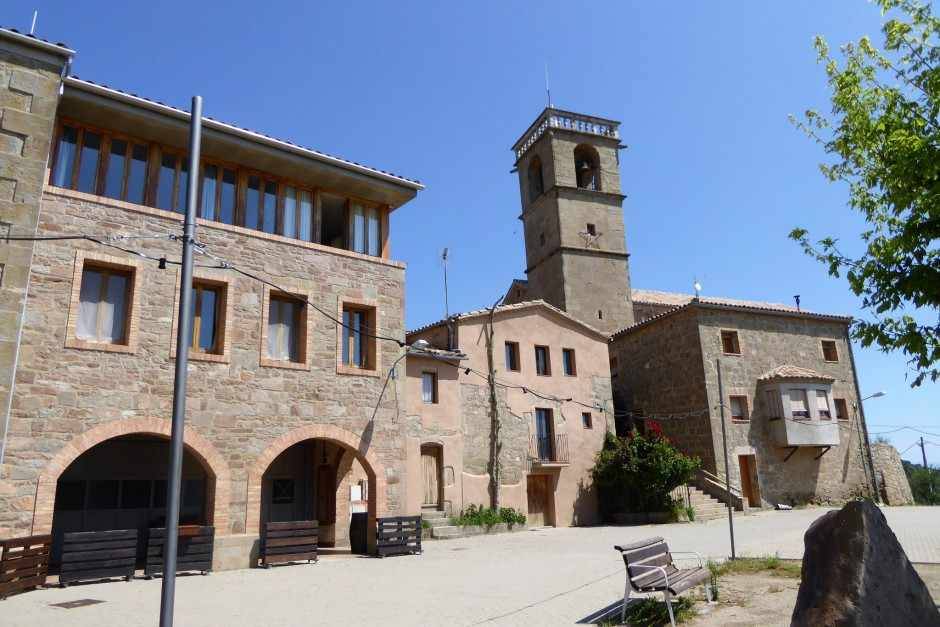 90 M² Casa ∙ 3 Habitaciones ∙ 8 Huéspedes - Sallent