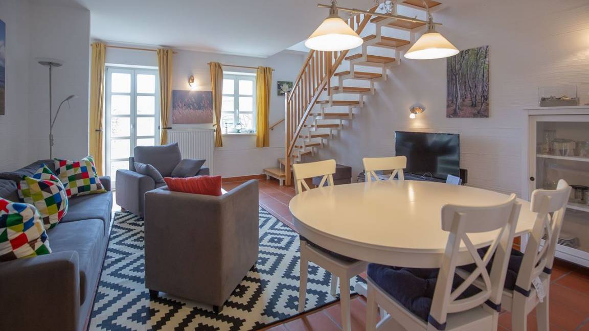 75 M² Ferienwohnung ∙ 2 Schlafzimmer ∙ 6 Gäste - Insel Hiddensee