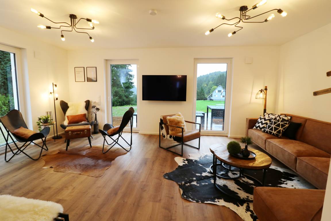 125 M² Ferienhaus ∙ 4 Schlafzimmer ∙ 9 Gäste - Kirchzarten