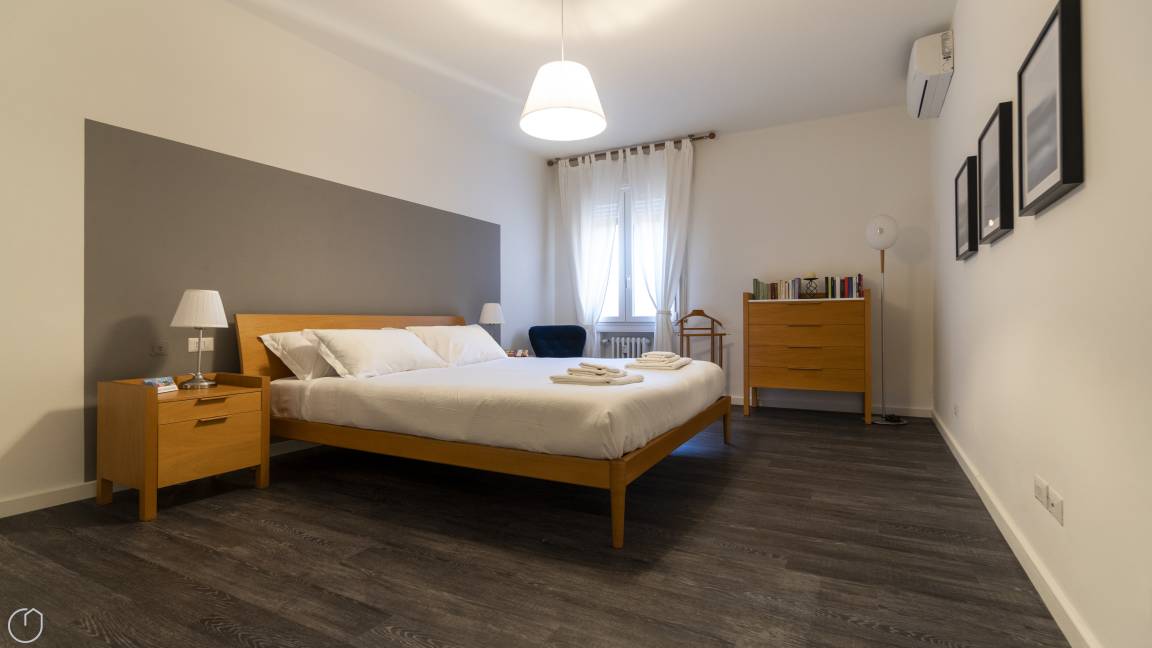 62 M² Apartamento ∙ 1 Habitación ∙ 4 Huéspedes - Bologna