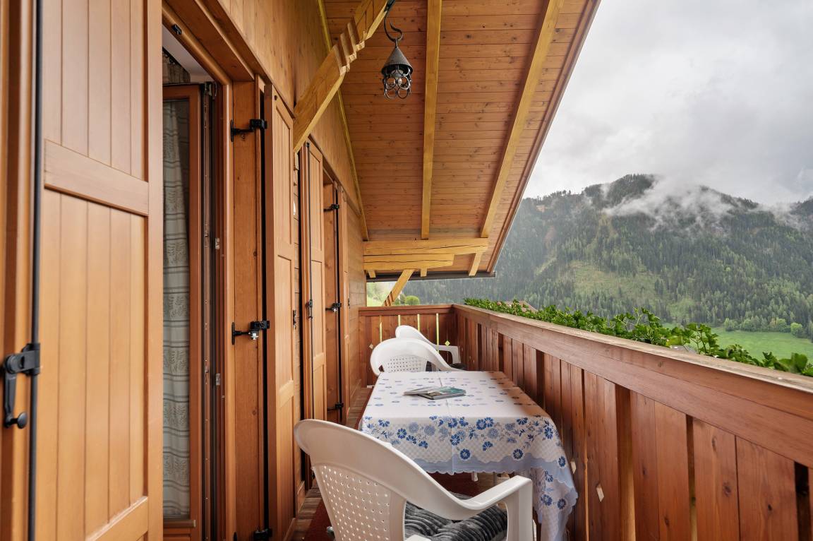 75 M² Ferienwohnung ∙ 2 Schlafzimmer ∙ 4 Gäste - Tiers