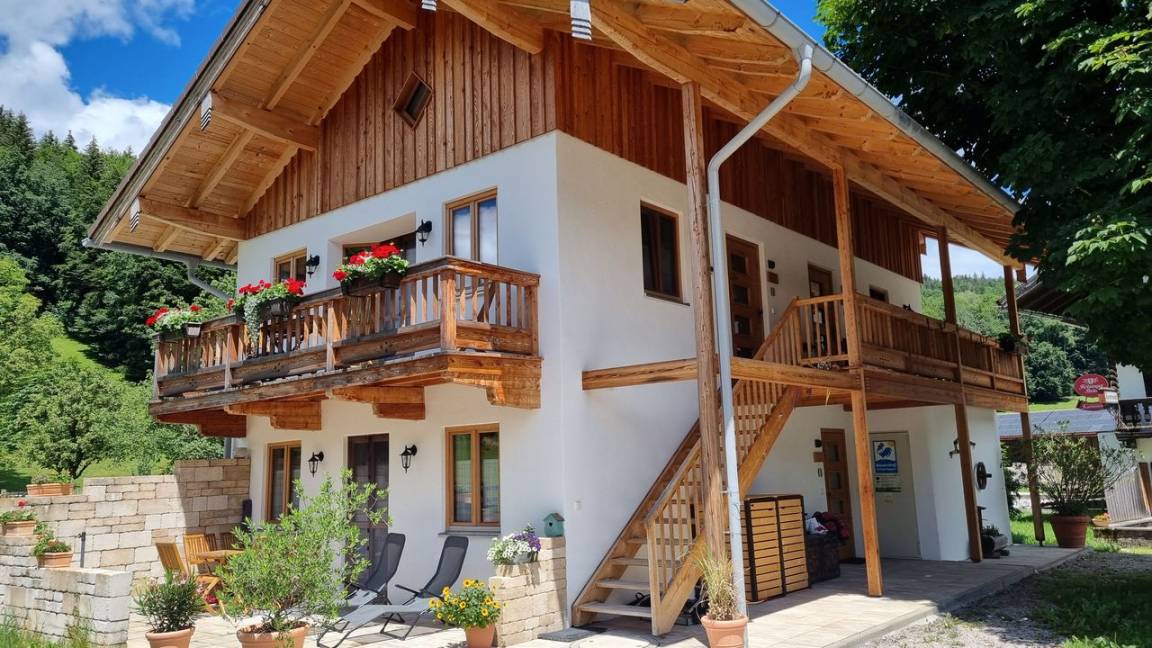 50 M² Huoneisto ∙ 1 Makuuhuone ∙ 3 Vierasta - Kufstein