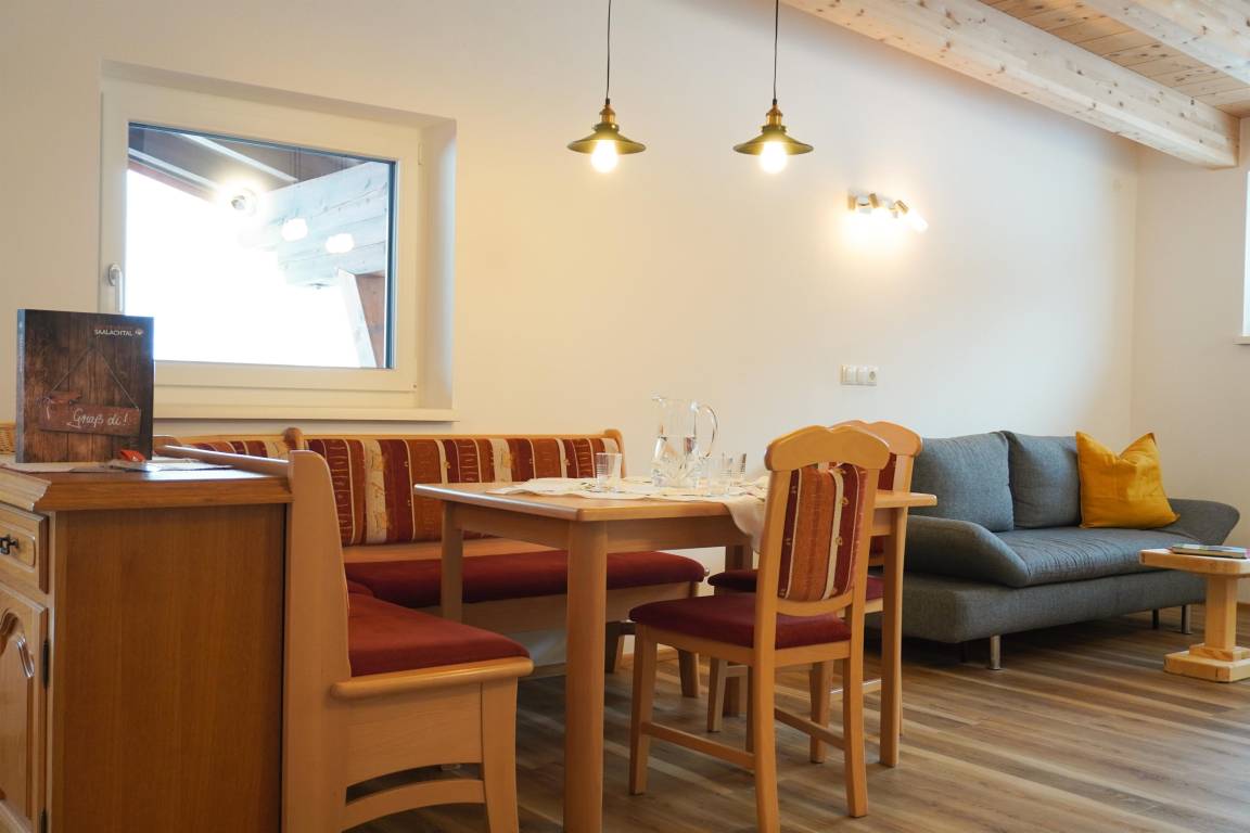 82 M² Appartement ∙ 2 Slaapkamers ∙ 6 Gasten - Lofer