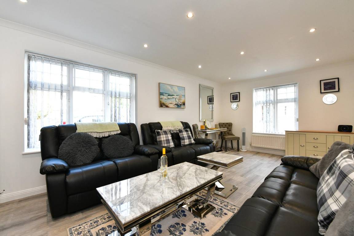 149 M² Casa ∙ 4 Habitaciones ∙ 6 Huéspedes - Cardiff