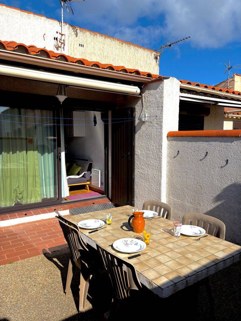 46 M² Maison De Vacances ∙ 2 Chambres ∙ 4 Personnes - Saint-Laurent-de-la-Salanque