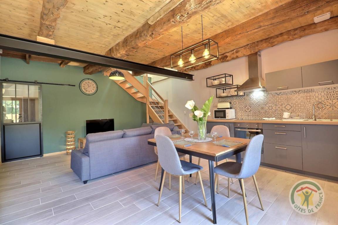 65 M² Gîte ∙ 2 Chambres ∙ 4 Personnes - Combourg