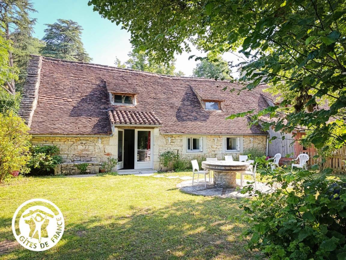 70 M² Gîte ∙ 2 Chambres ∙ 4 Personnes - Saint-Cirq-Lapopie