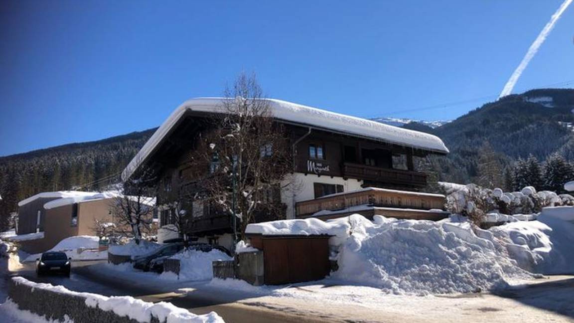 100 M² Apartment ∙ 4 Bedrooms ∙ 11 Guests - Wagrain