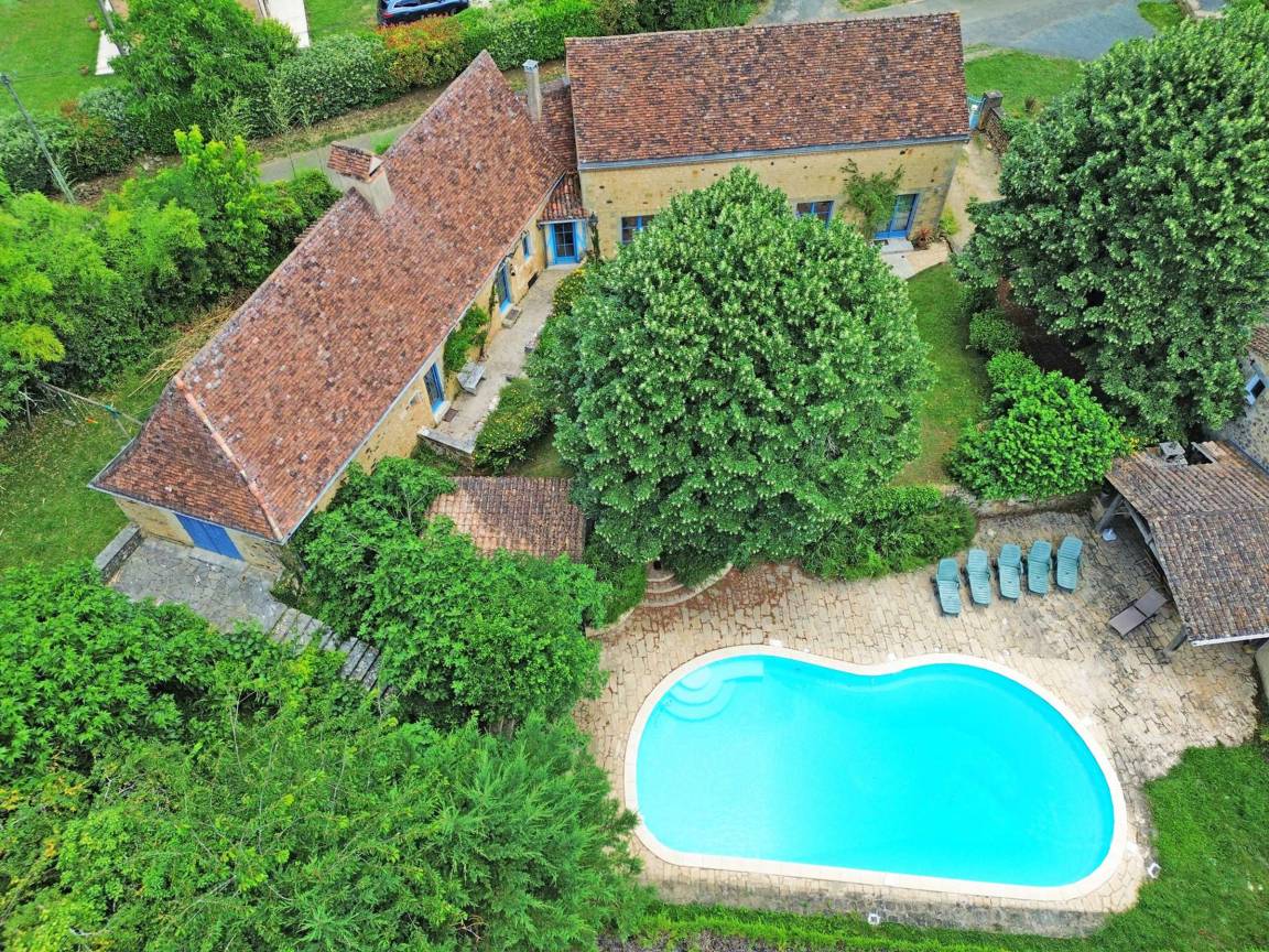 230 M² Maison De Vacances ∙ 4 Chambres ∙ 9 Personnes - Les Eyzies-de-Tayac-Sireuil