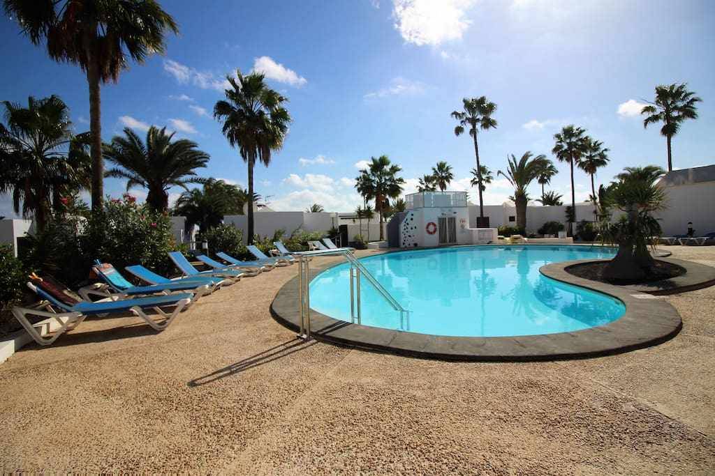 77 M² Apartment ∙ 2 Bedrooms ∙ 4 Guests - Costa Teguise