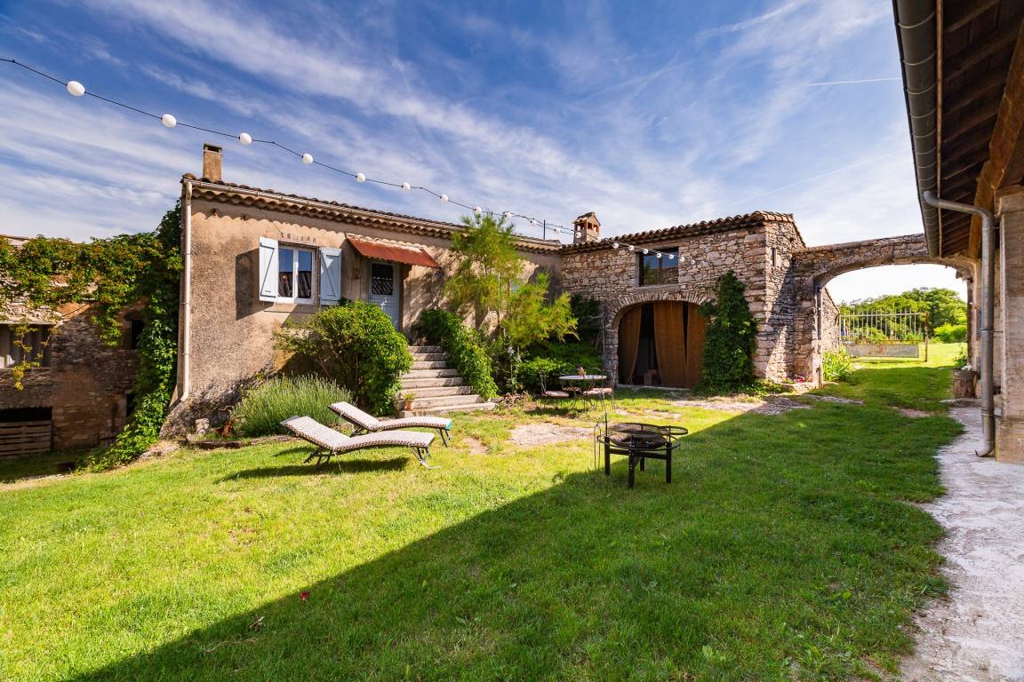 60 M² House ∙ 1 Bedroom ∙ 4 Guests - Crest