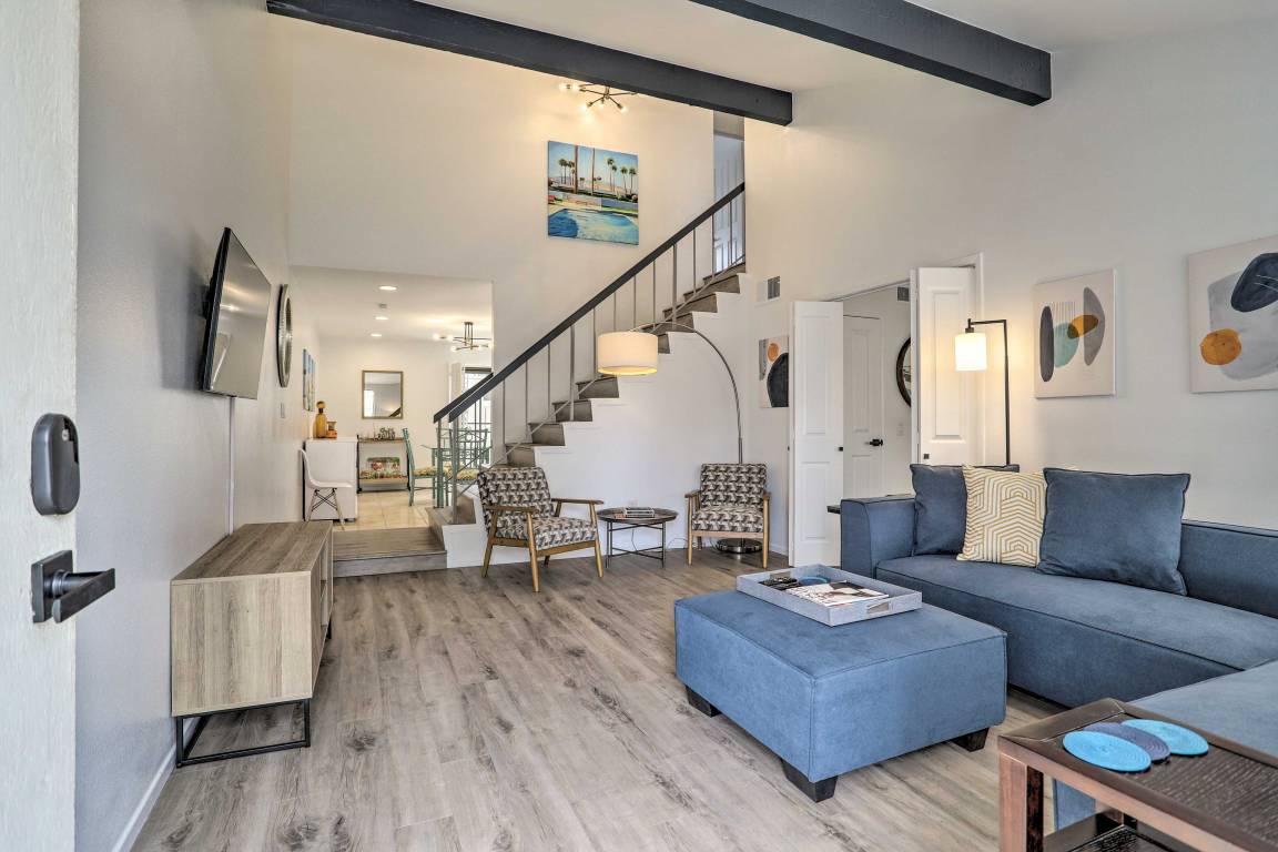 135 M² Apartment ∙ 3 Bedrooms ∙ 6 Guests - Palm Springs, CA