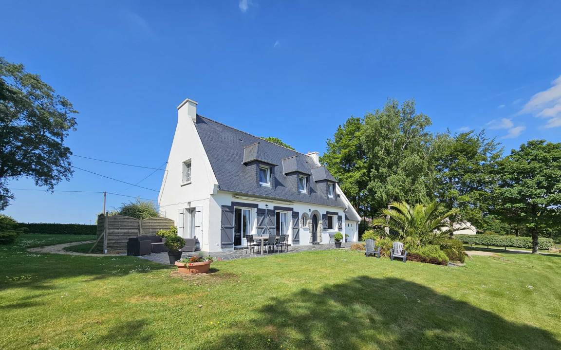 140 M² Gîte ∙ 5 Chambres ∙ 8 Personnes - Finistère