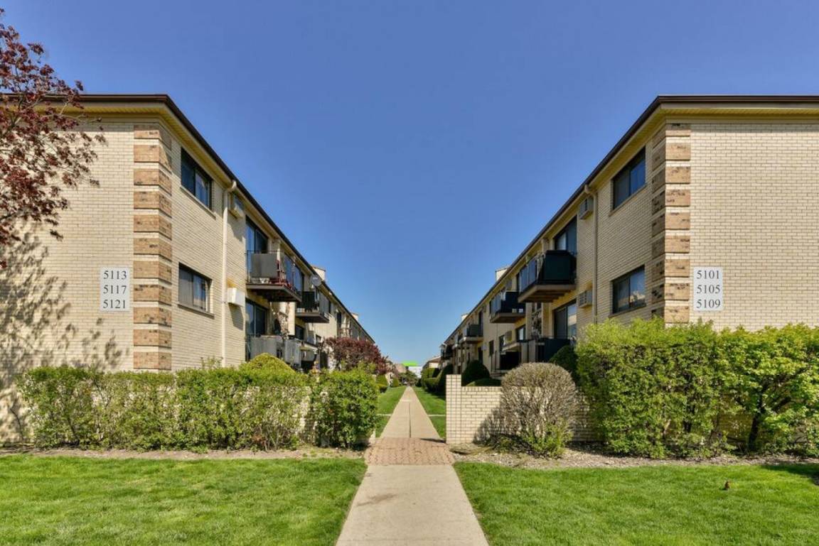 56 M² Apartment ∙ 1 Bedroom ∙ 4 Guests - Des Plaines, IL