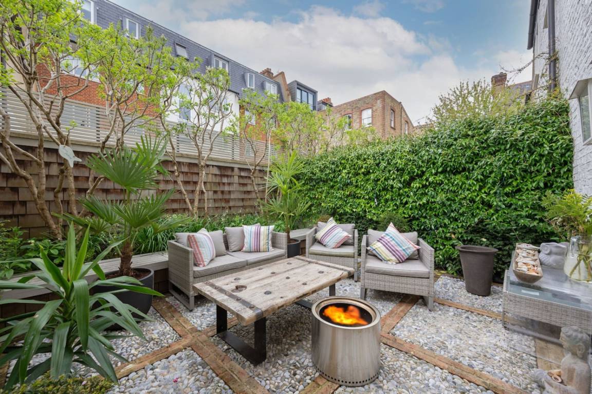 145 M² House ∙ 3 Bedrooms ∙ 5 Guests - London, UK