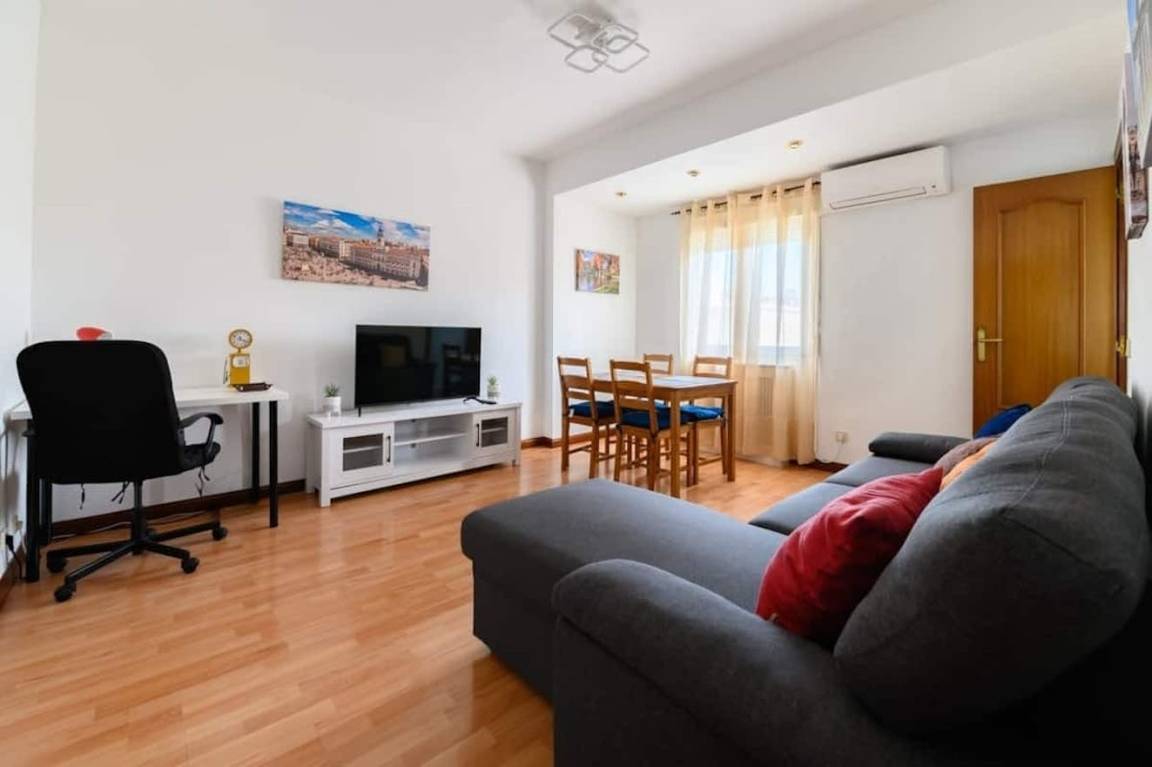 49 M² Appartamento Vacanza ∙ 1 Camera Da Letto ∙ 4 Ospiti - Madrid